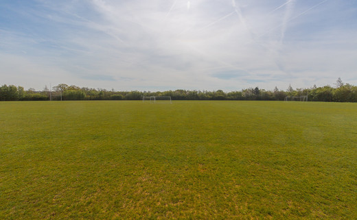 Sports Hall & Outdoor facilities in Chesham, HP5